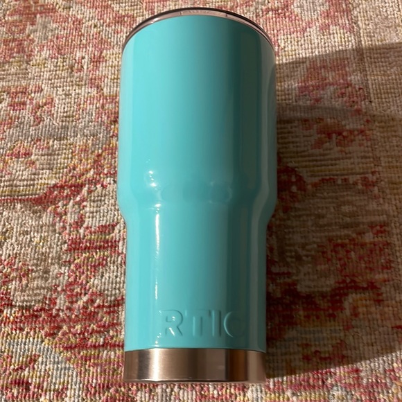 RTIC | Dining | Rtic Light Blue Insulated Cup With Lid | Poshmark